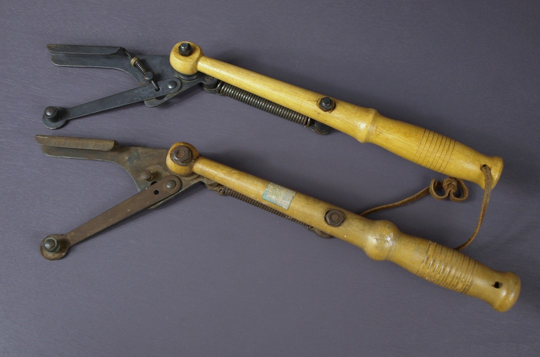 Vintage Hand Held Skeet / Clay Pigeon Throwers, Set of 2 One Missing a ...