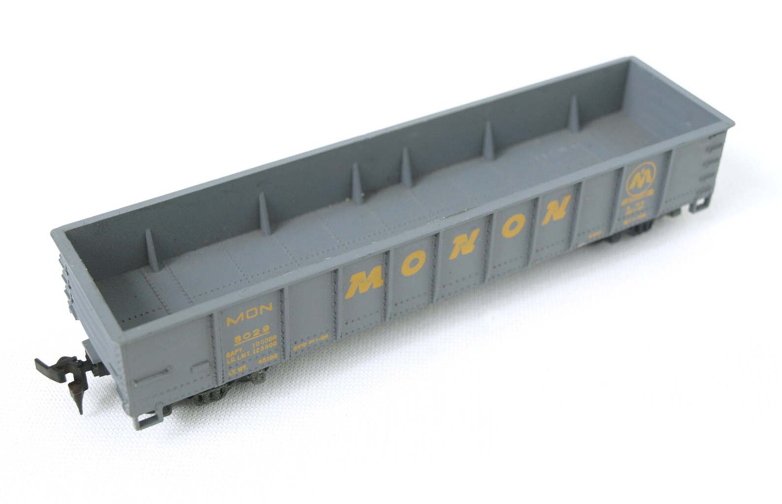 Vintage Model Trains, Mantua HO Scale Monon Gondola Car, Gray - Good+ ...