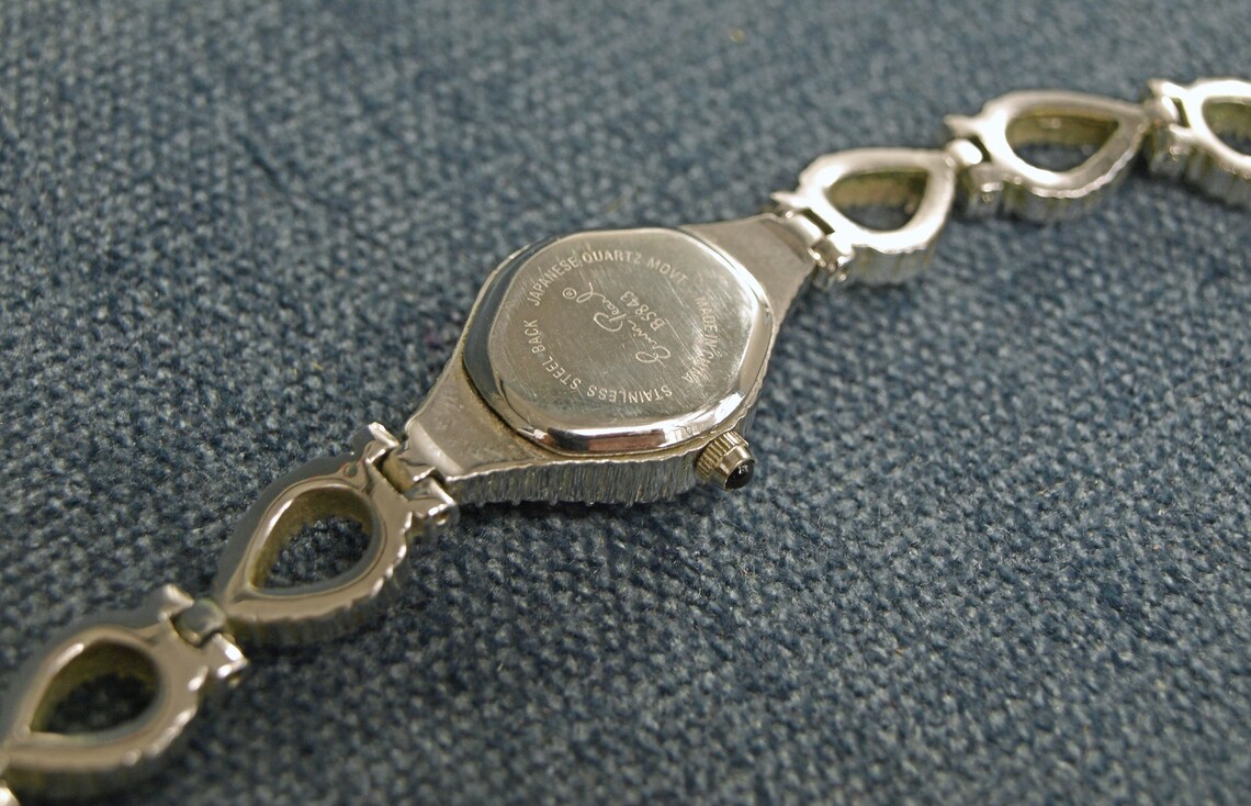 Vintage Erwin Pearl Ladies Dress Wrist Watch W Mother of Pearl - Etsy