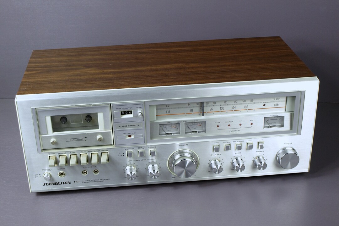 Vintage Soundesign Model No. 5635 AM/FM/ FM Stereo Receiver With ...