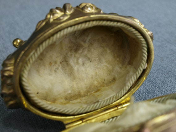 Antique Bas-Relief Rose Art Nouveau Jewelry Casket Tr… - Gem