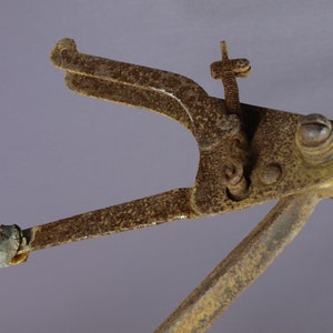 The Expert No. 4 Antique Clay Bird Skeet Trap Thrower Pat'd March 1 ...