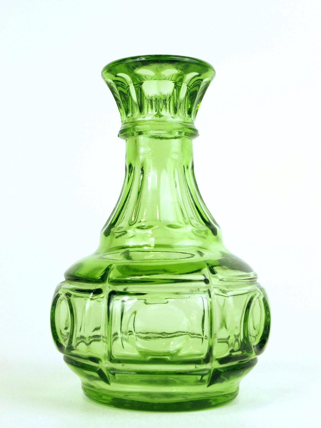 Vintage Wheaton Glass Company Bullseye Emerald Glass Bud Vase / Small ...