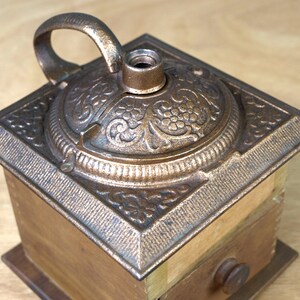 Vintage Colonial Coffee Mill No. 1707, Circa 1960's - Made by ...