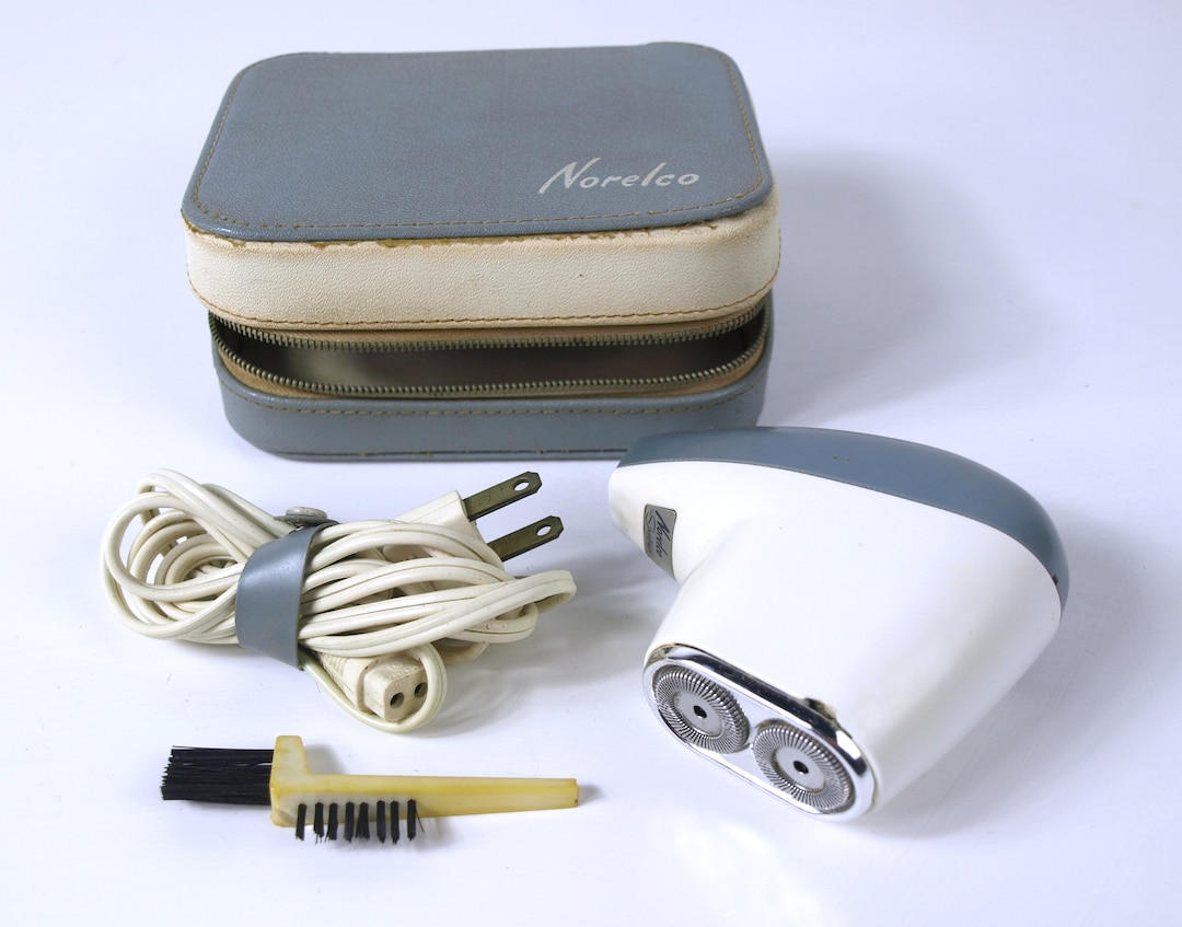 Vintage Norelco Electric Speed Shaver Deluxe in Original Case, Circa ...