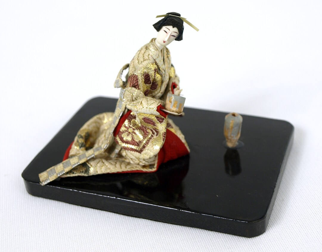 Vintage Japanese Miniature Geisha Doll in Silk Kimono Kneeling on a ...