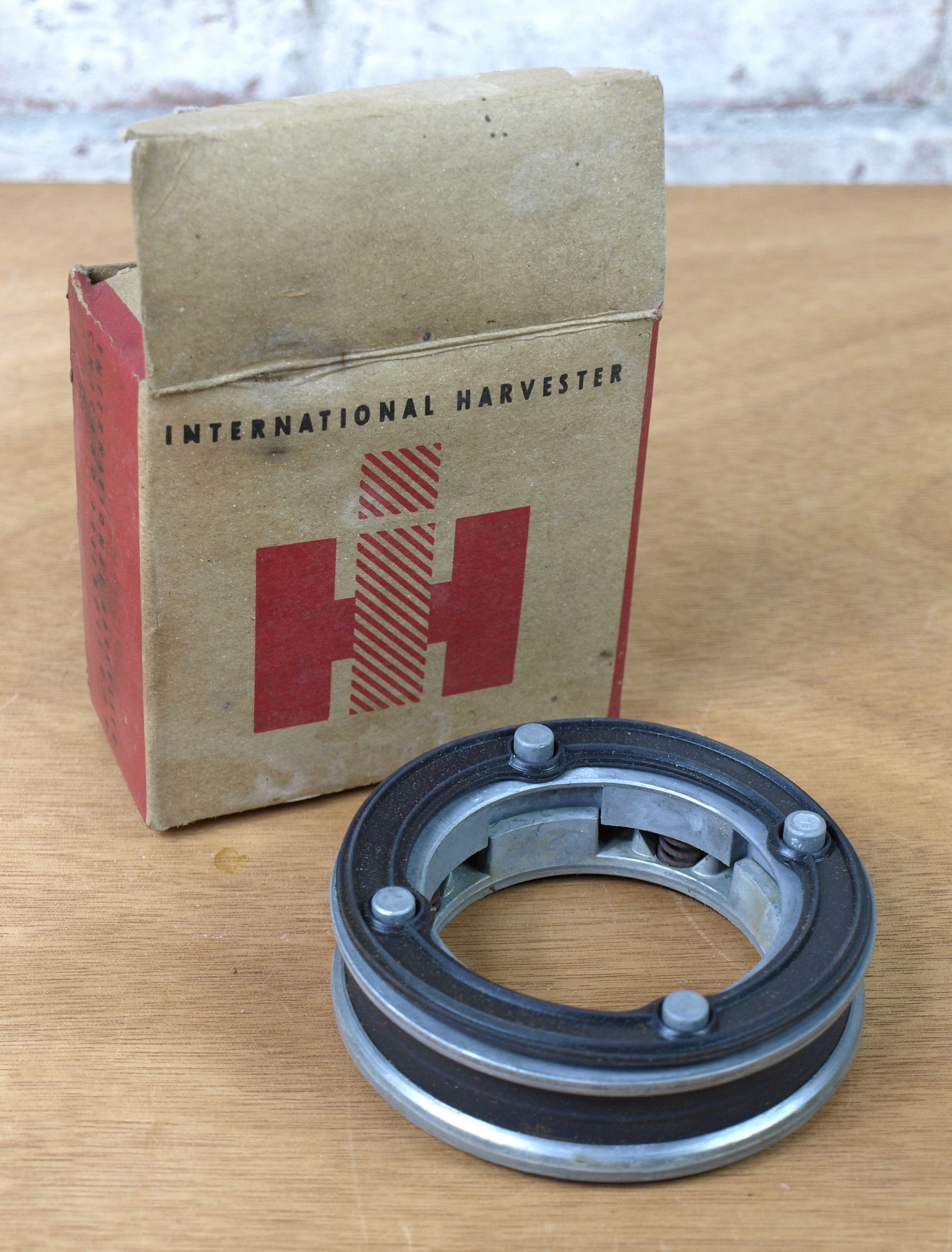 306389R91 International Harvester Track Roller Bellow Oil Seal T340 ...