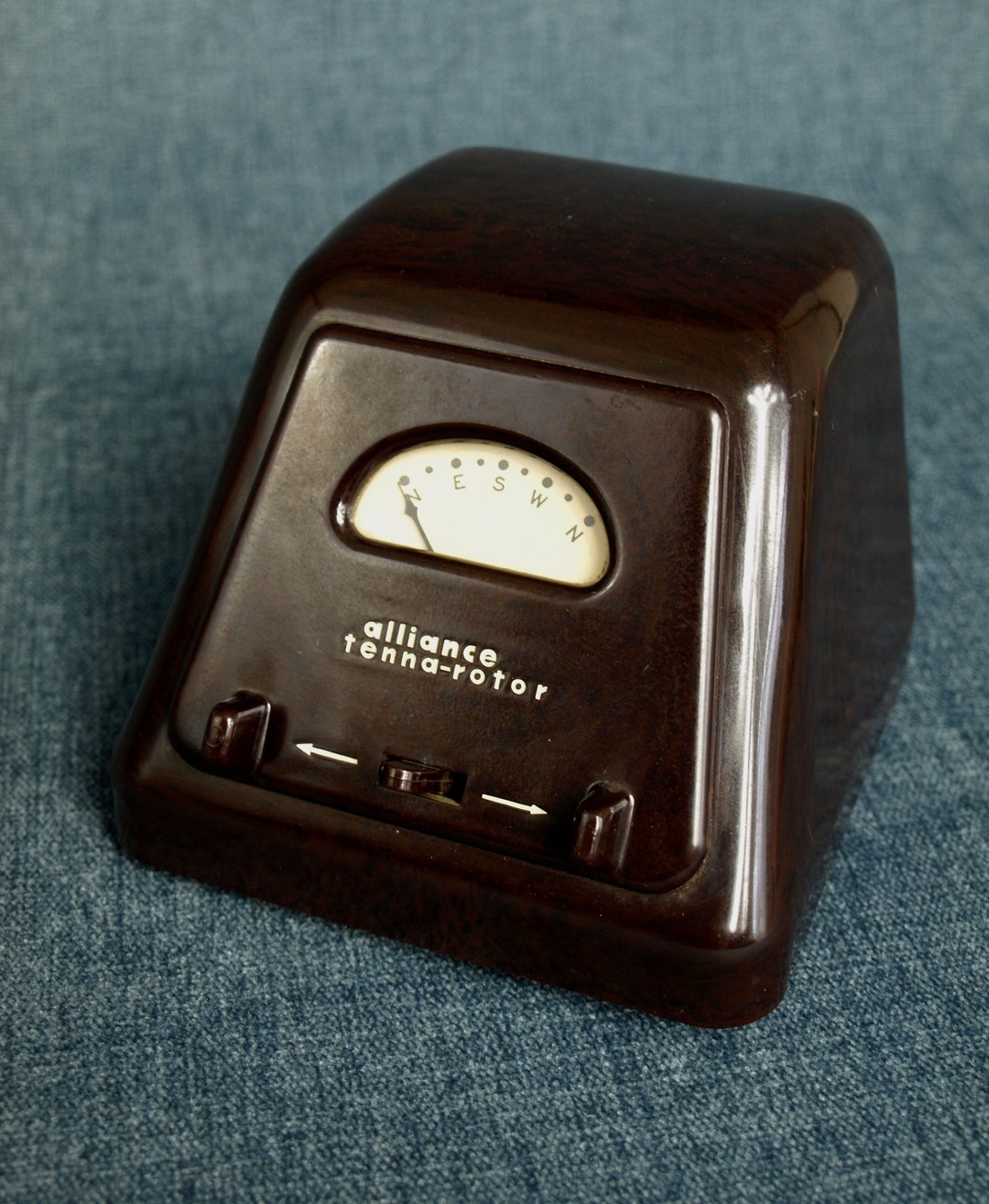Vintage 1950s Alliance Tenna-rotor Radio Antenna Rotator Encase in ...
