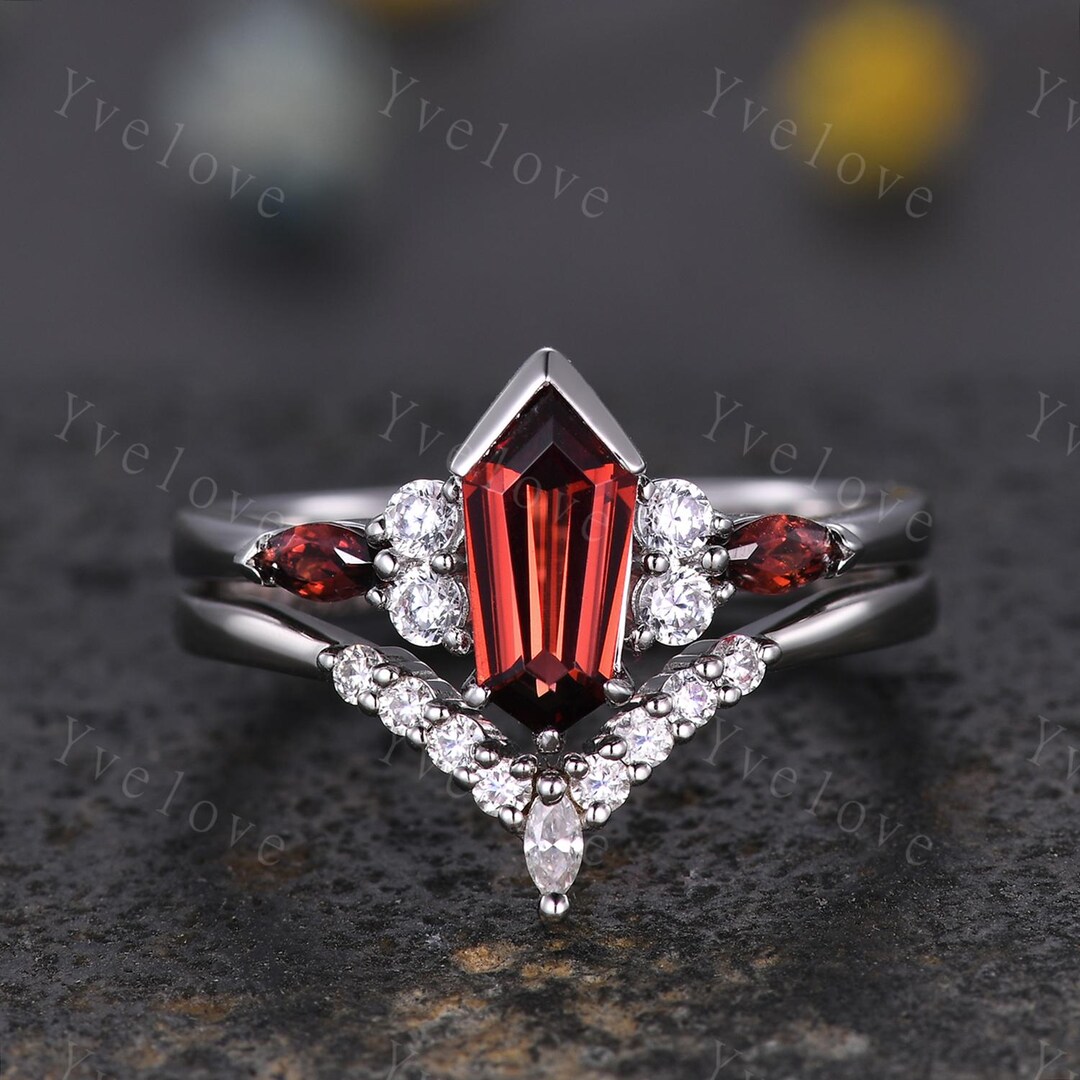 Art Deco Coffin Cut Red Garnet Engagement Ring Set,unique Garnet Ring ...