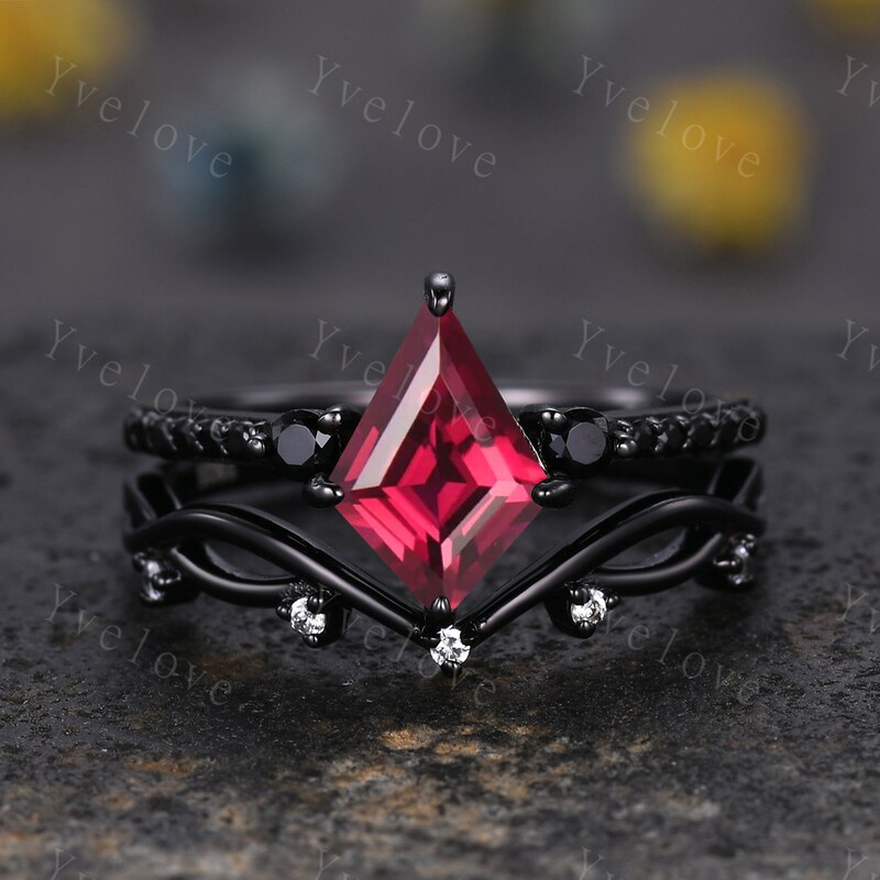 Ruby Red and Black - Etsy