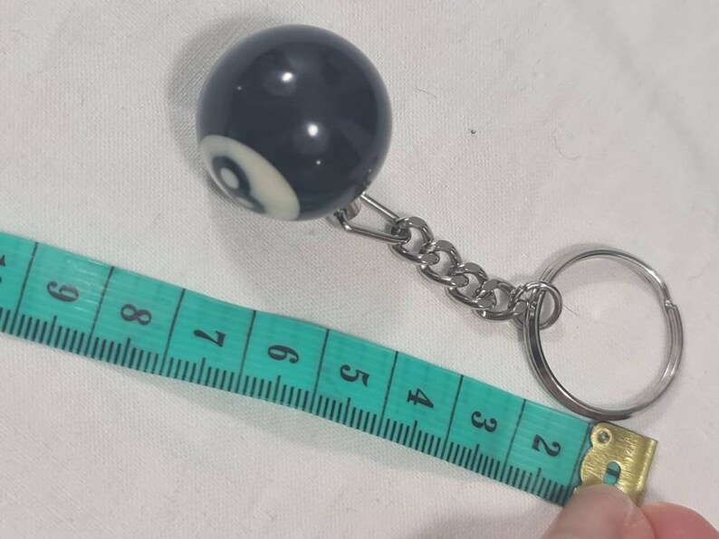 8-ball Keyring Vintage Collectible Retro Kitsch Accessories Eight Ball ...