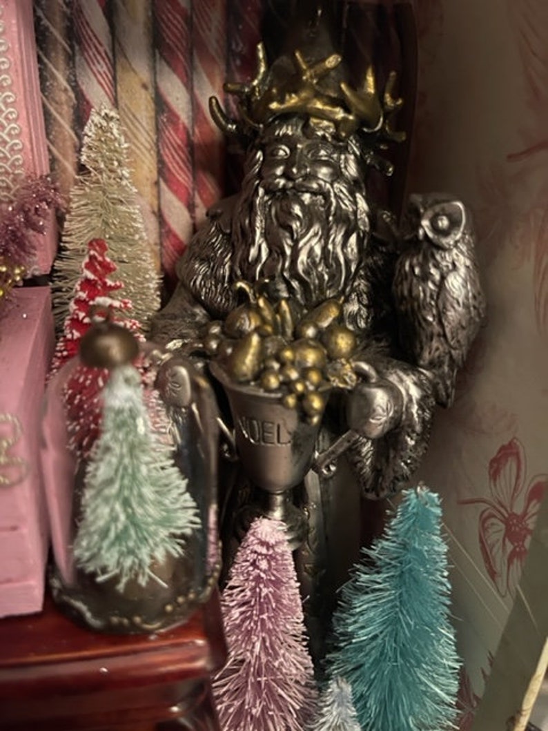 Victorian Christmas Shadow Box, Santa & Owl in Shabby Chic Trunk - Etsy