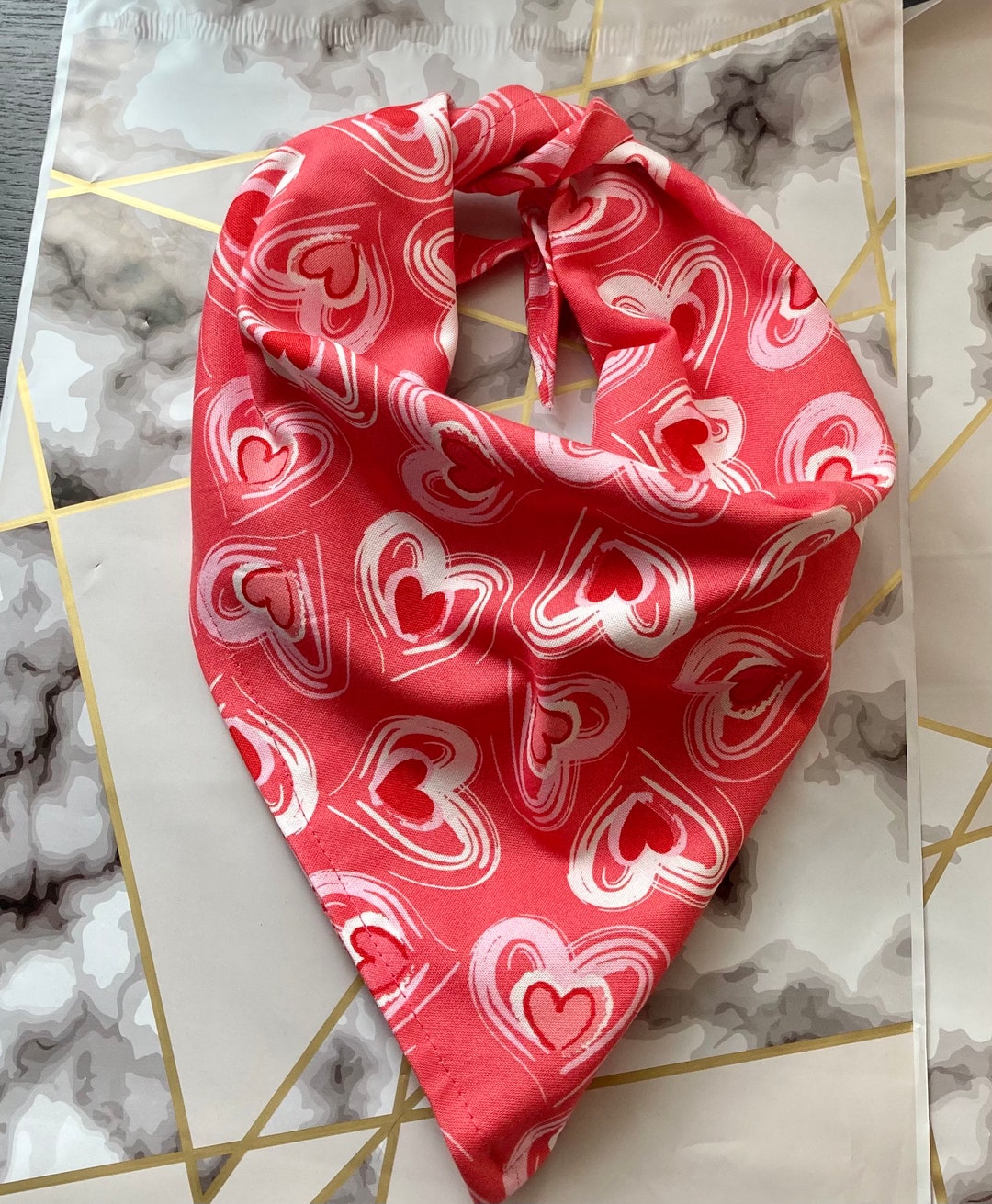 Pink Hearts Swirl Día de San Valentín Algodón Pet Bandana/Bufanda ...