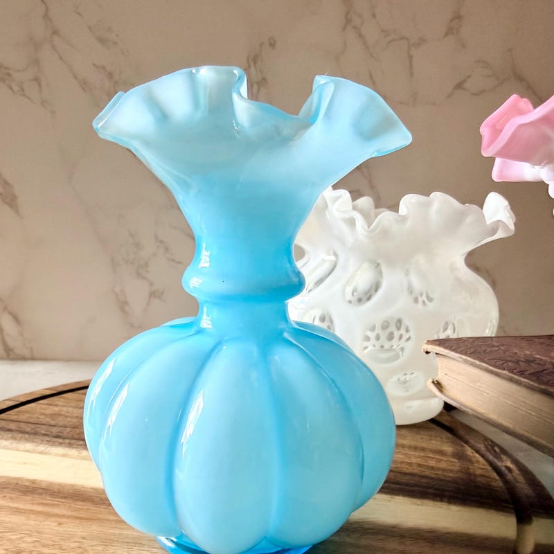 Vintage Fenton Bud Vase - Etsy