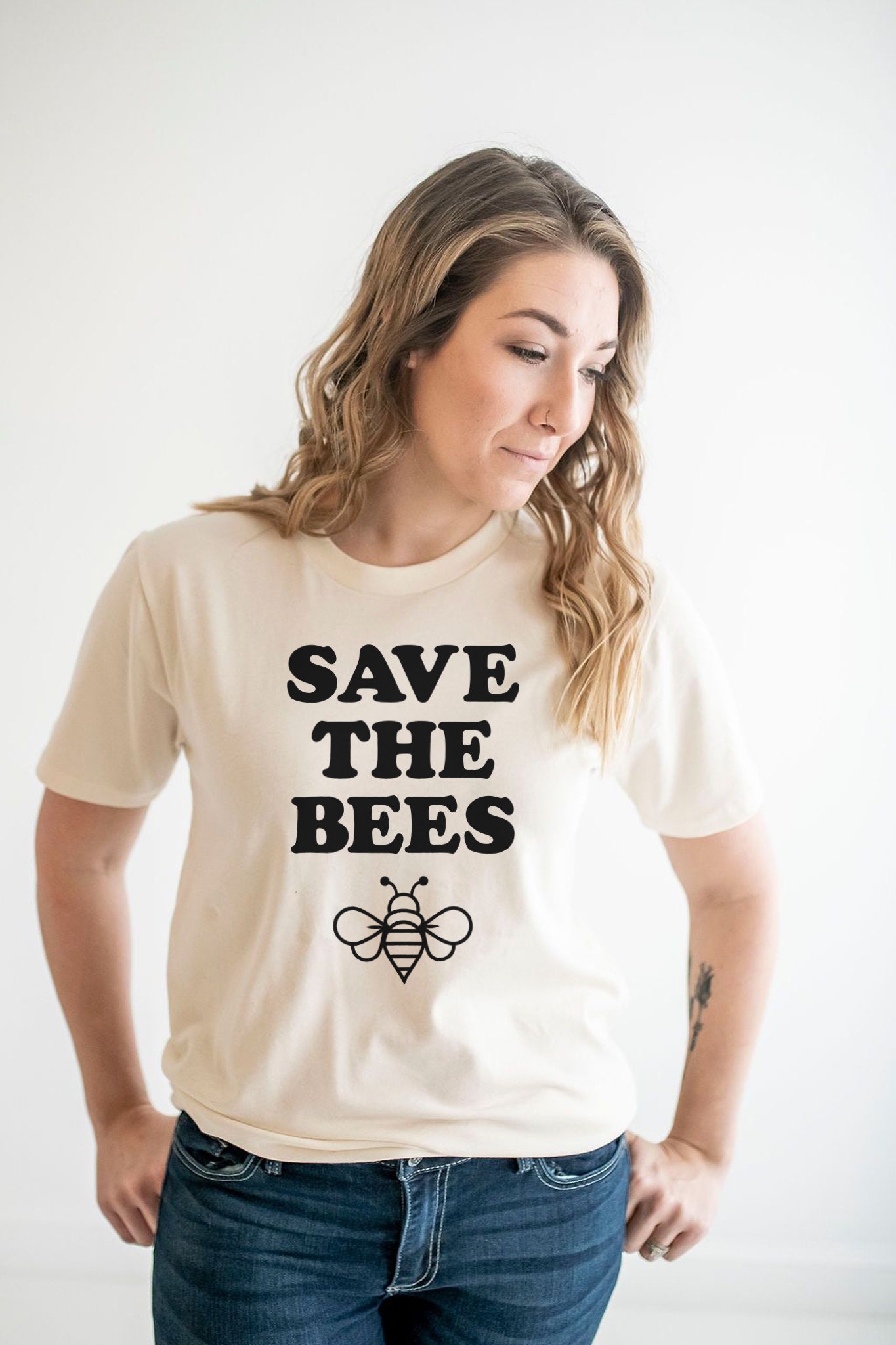 Save the Bees Shirt Bee Tee Honeybee Shirt Gift for - Etsy
