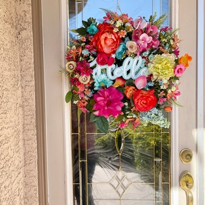 Colorful Hello Wreath - Etsy