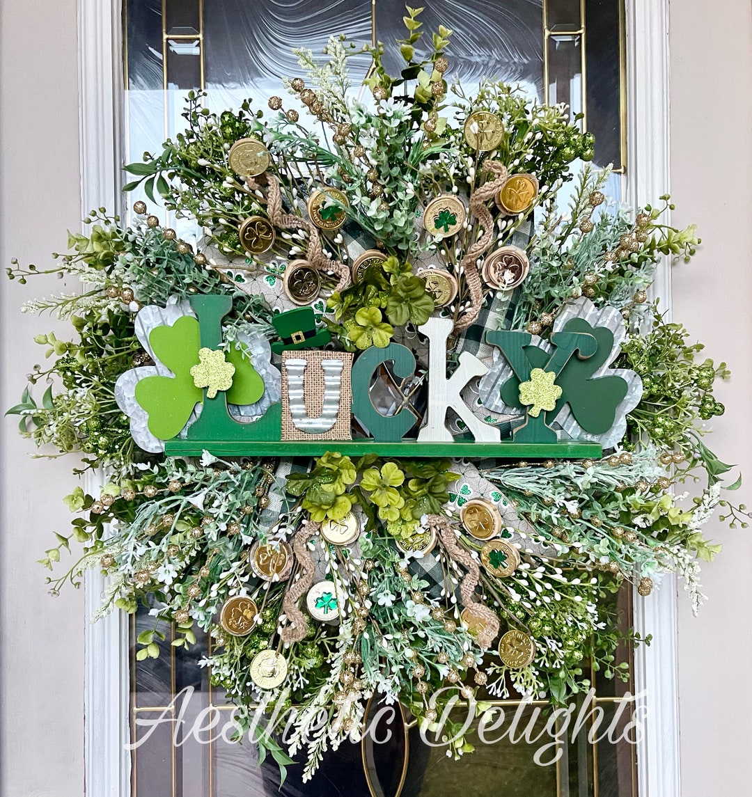 Lucky Shamrock Wreath St. Patrick's Day Wreath - Etsy
