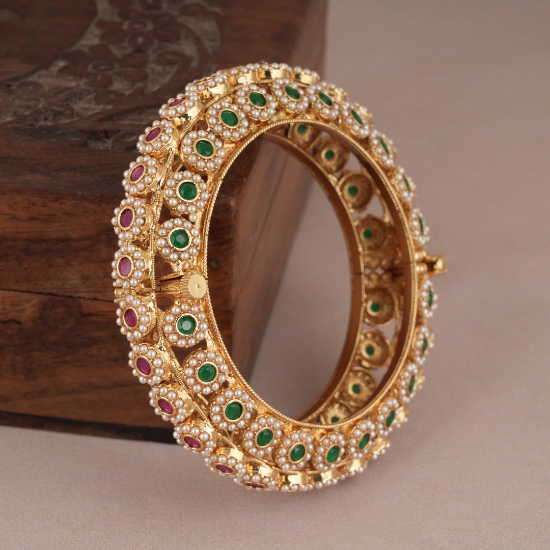Indian Gold Bangle, Indian Wedding Set, Traditional Gold Openable ...