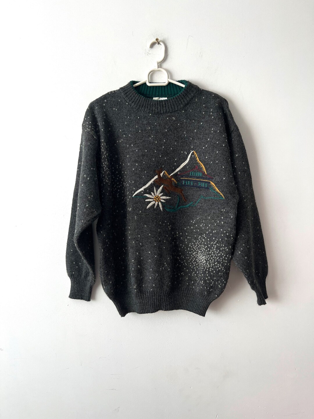 Vintage Mens Austrian Sweater Deer Embroidered Dirndl Jumper ...