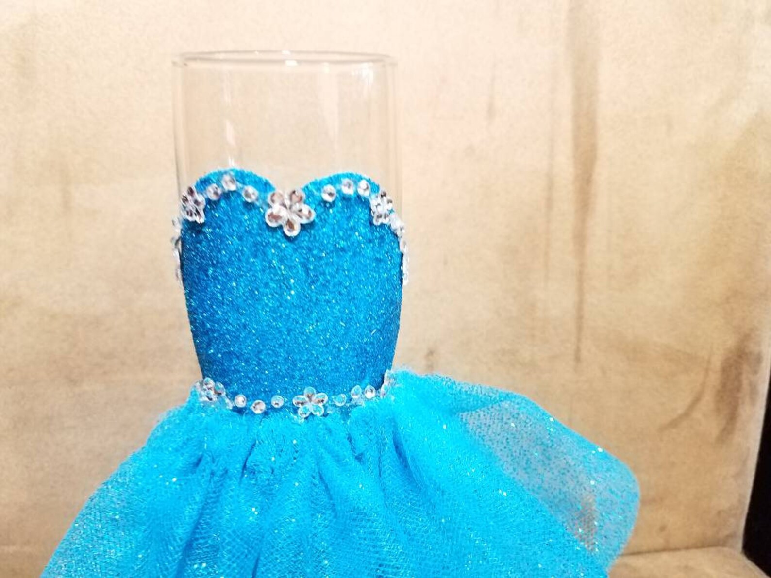 Bridesmaid Champagne Glasses / Prom / Sweet 16 / Quinceañera / - Etsy