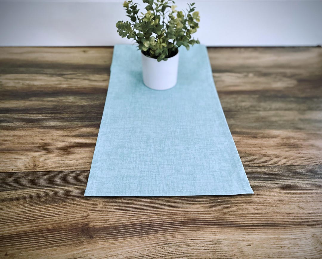 Seafoam Light Aqua Blue Table Runner Mint Green Turquoise Centerpiece ...