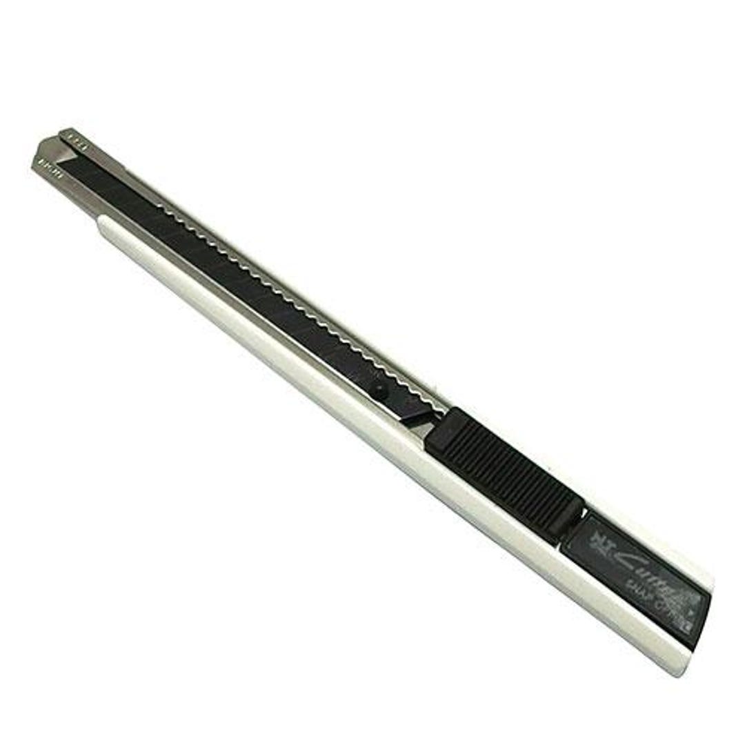 NT Cutter MNCR-A1 Utility Knife With Extra Sharp Black Blade, Auto-lock ...
