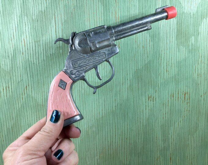 Vintage Pink Toy Cap Gun, Working 1960s Collectible Cowgirl Toy - Etsy
