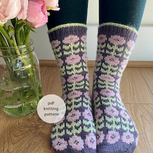 Peony Floral Socks Knitting Pattern: Colorwork Design (PDF Download) - Etsy