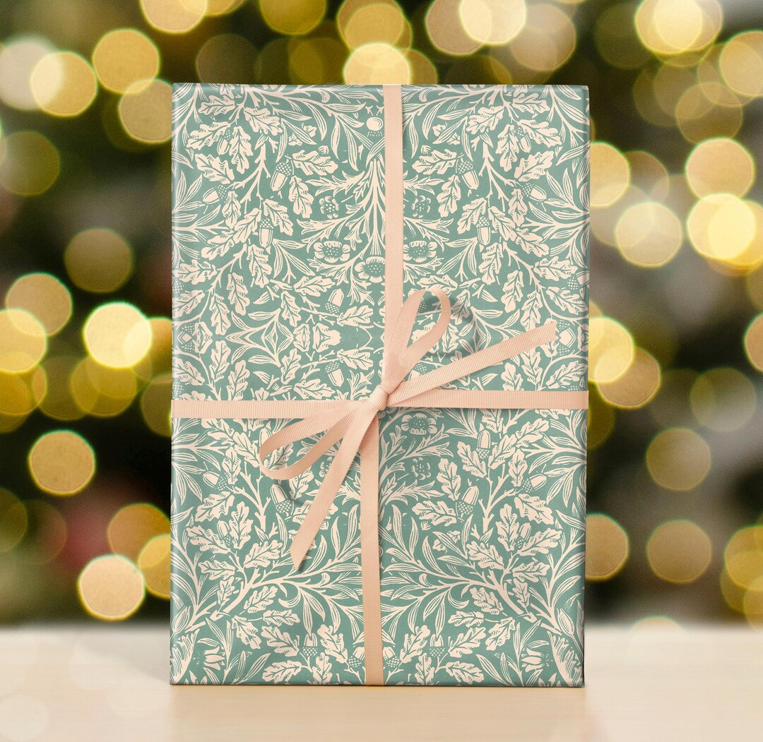 Sage Green Acorn Pattern Wrapping Paper Roll, Classic Christmas ...