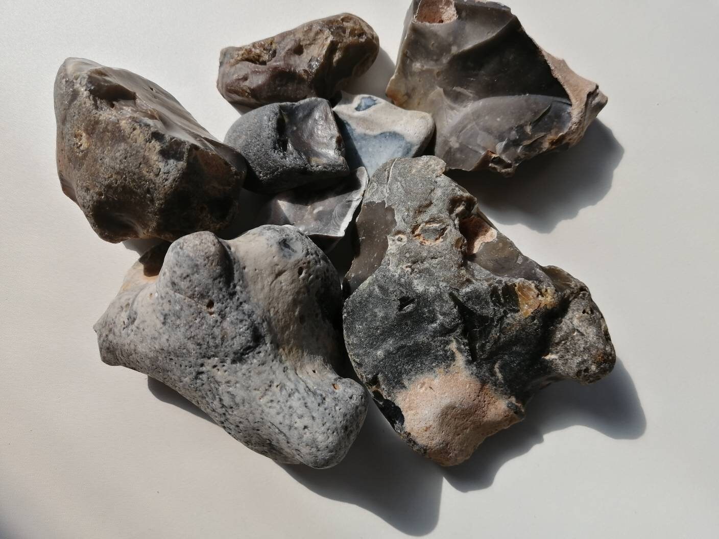 Flint 8 Natural Flint Sea Tumbled Flint Fire Starter Stone of ...