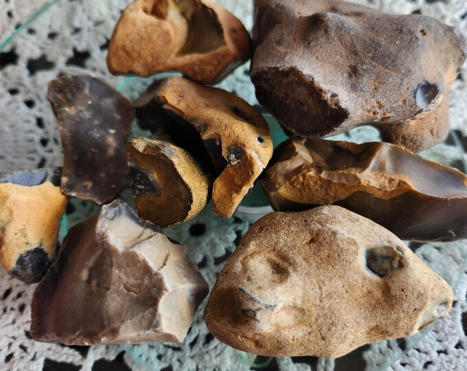 Flint || 9 Natural Smoky Black & Grey Flint || Sea Tumbled Flint ...