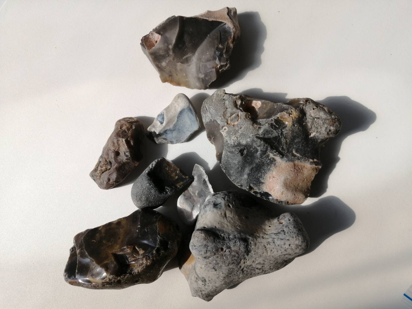 Flint 8 Natural Flint Sea Tumbled Flint Fire Starter Stone of ...