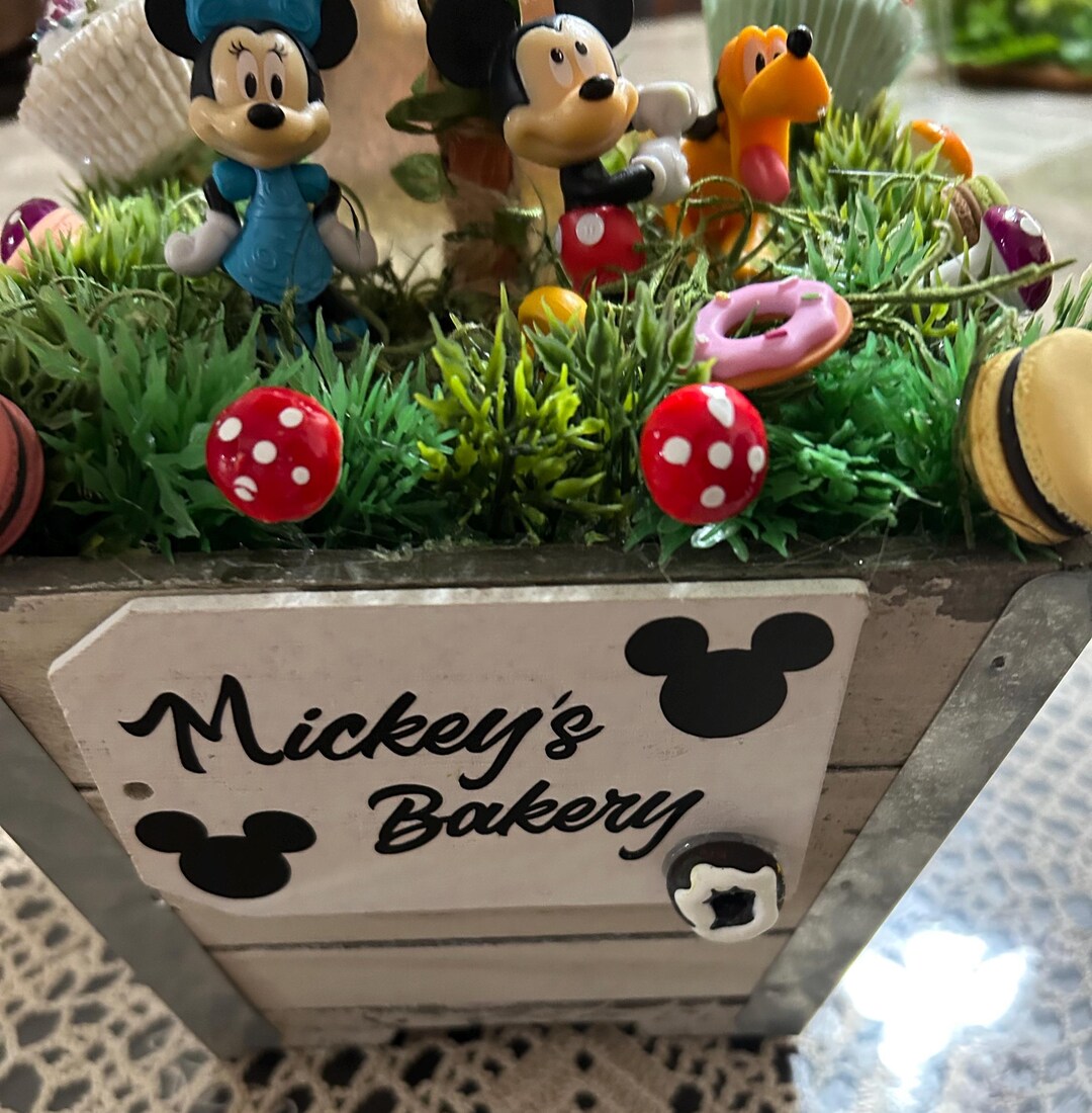 Mickey and Minnie Mouse Topiary Decor, Kitchen Topiary Table Decor ...