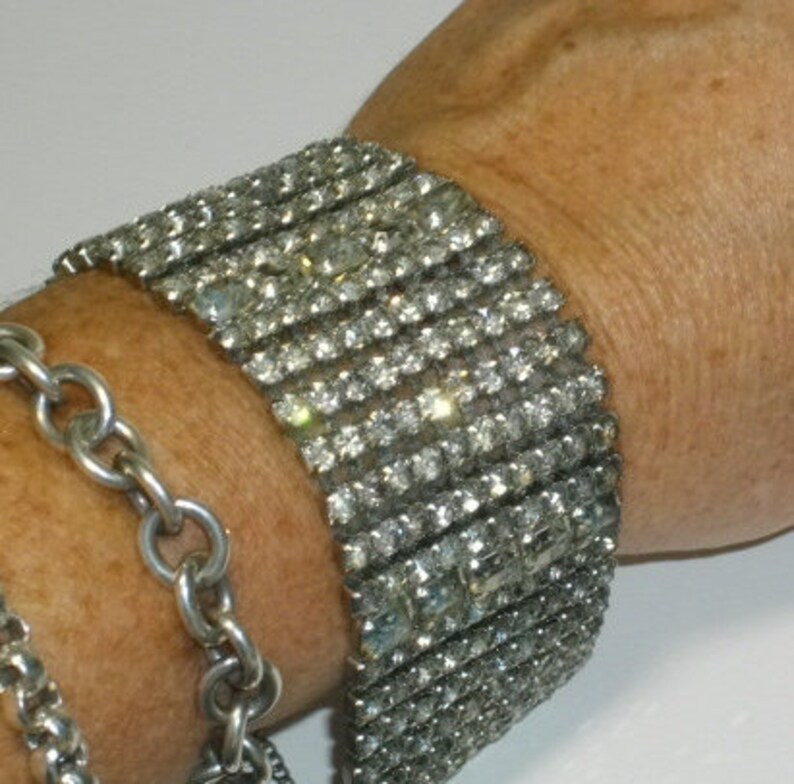 Stunning Vinatge TEN Row Wide Rhinestone Bracelet - Etsy