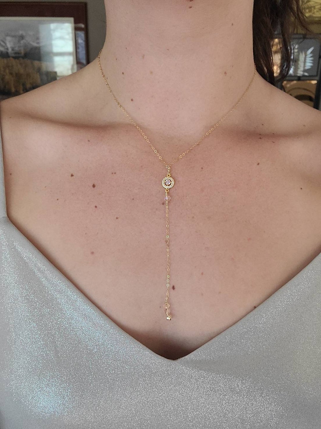 Collier en Y avec halo circulaire plaqué fin avec accent de perles en ...