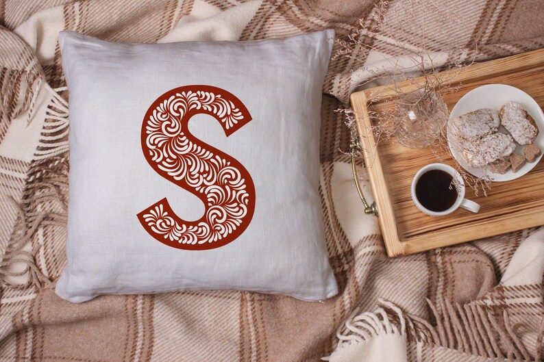 Lyra Font Luxury Monogram Font Uppercase Font Hand Drawn - Etsy Ireland