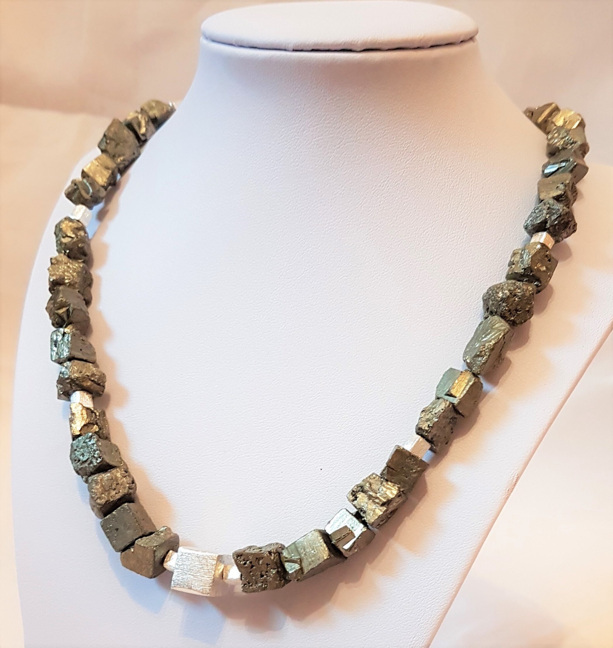 Cadena de pirita única y hermosa como pieza única - Etsy España