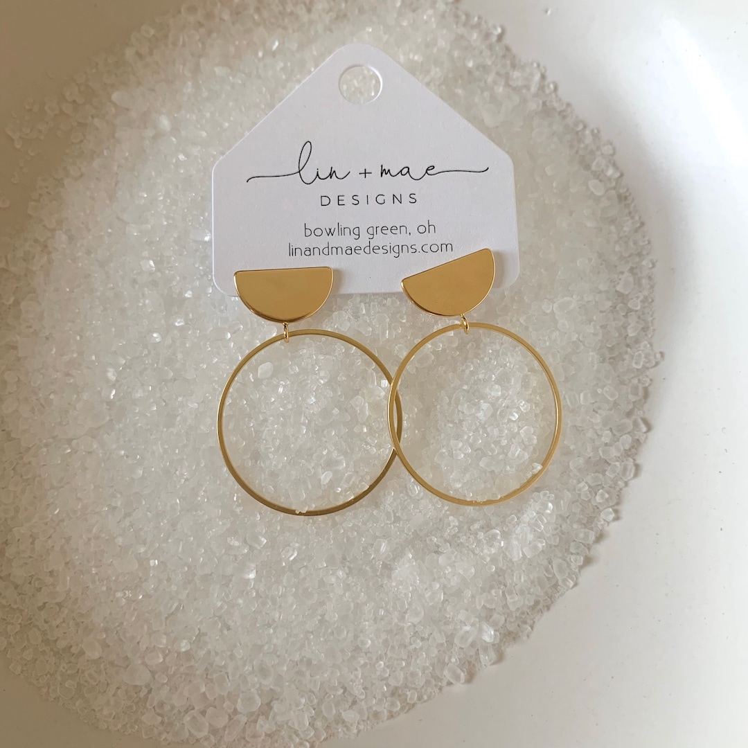 Dainty Geometric Gold Hoops// Half Circle + Hoops - Etsy