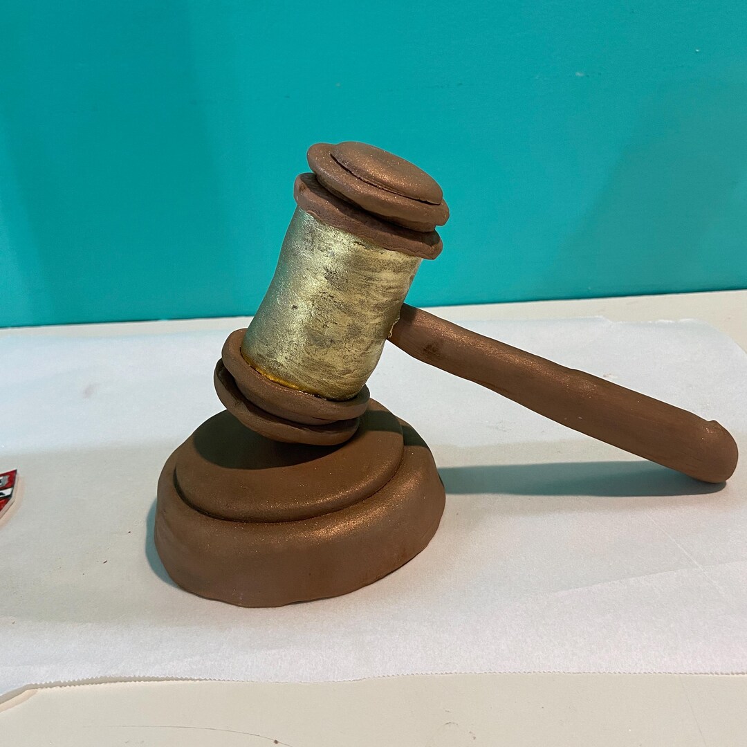 Fondant Gavel & Sounding Block, Law Cakes, Courtroom Cakes - Etsy