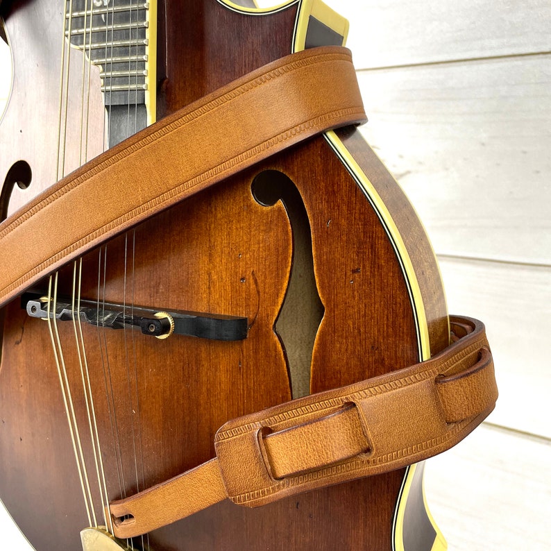 Walker and Williams M-10 Premium Handmade Retro Brown 100% Grain ...