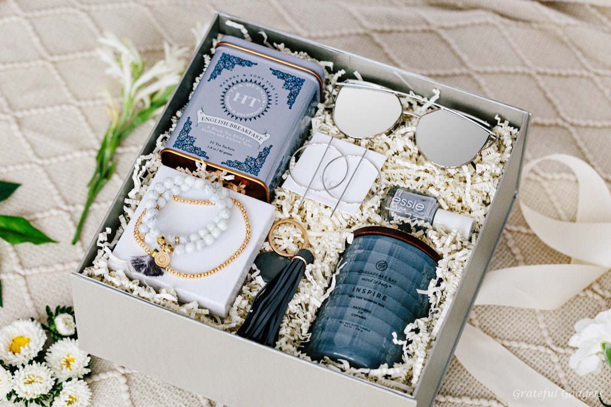 Women's Gift Box Complete Womens Gift Set Bridesmaid | Etsy