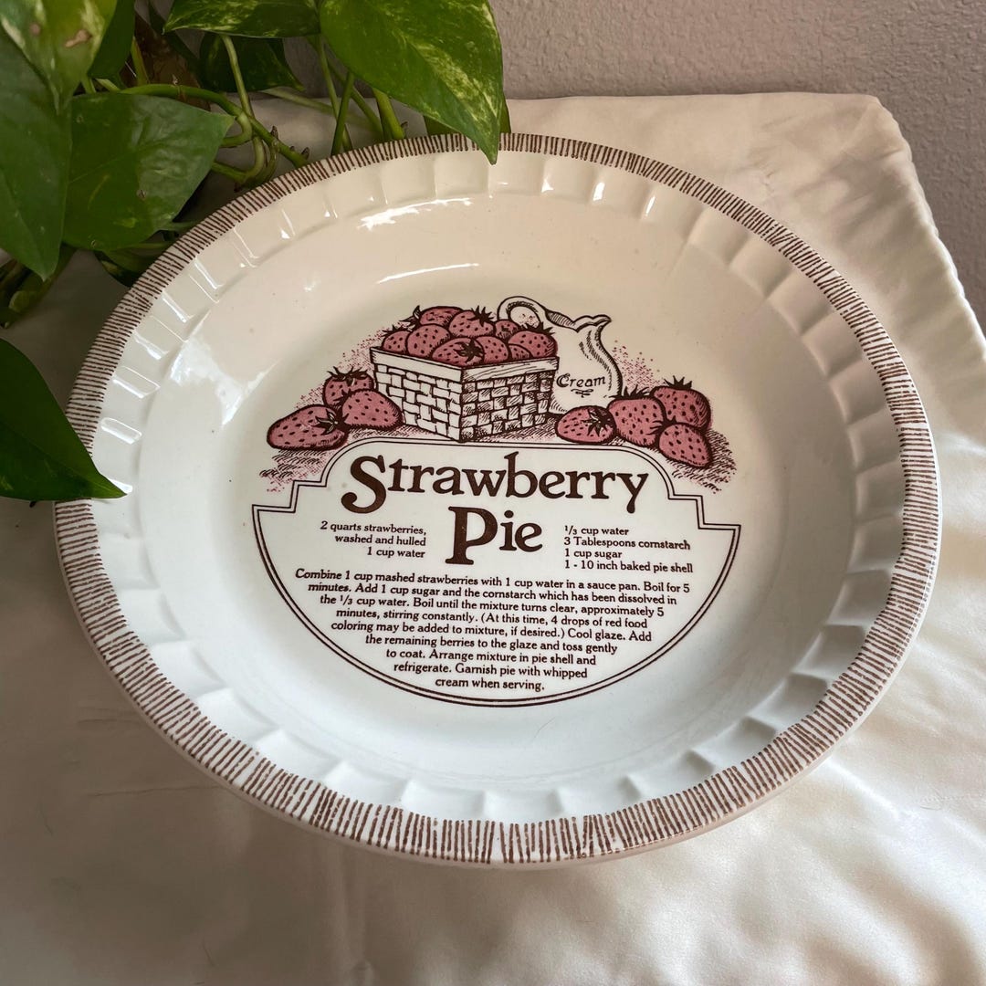 Vintage Strawberry Pie Recipe Royal China Jeannette Pie Plate 11 Deep ...