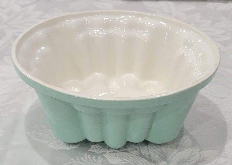 Ceramic Jello Pudding Mold & Plate Mid Century Modern 50s - Etsy