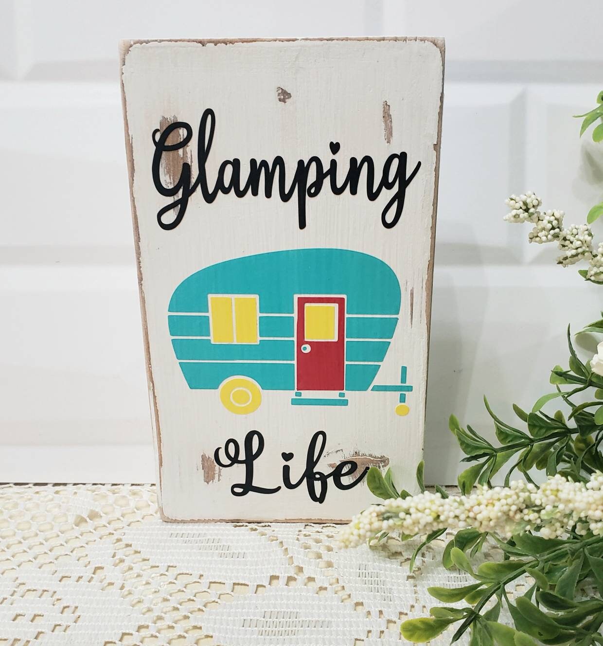 signs for trailer mini Family Camping signs Custom camp trailer signs ...