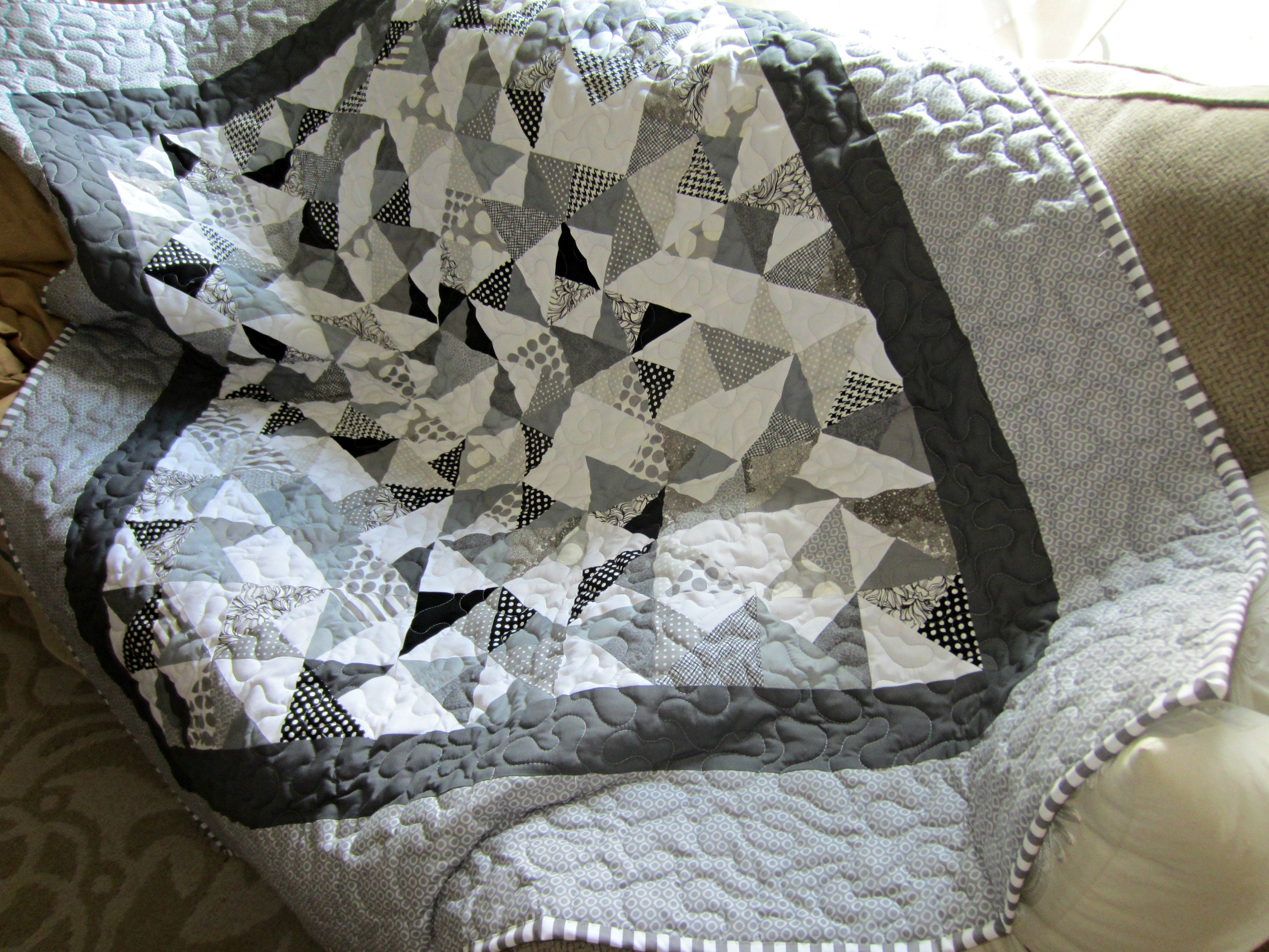 Gray and White Modern Quilt Traditional Gray Quilted Triangle - Etsy