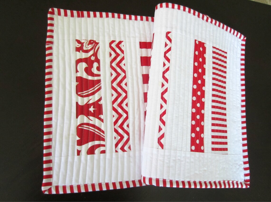 Red and White Quilted Table Runner Festive Table Topper | Etsy
