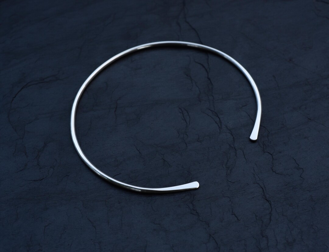Sterling Silver Collar Necklace in Bright Silver Finish: Reversible ...
