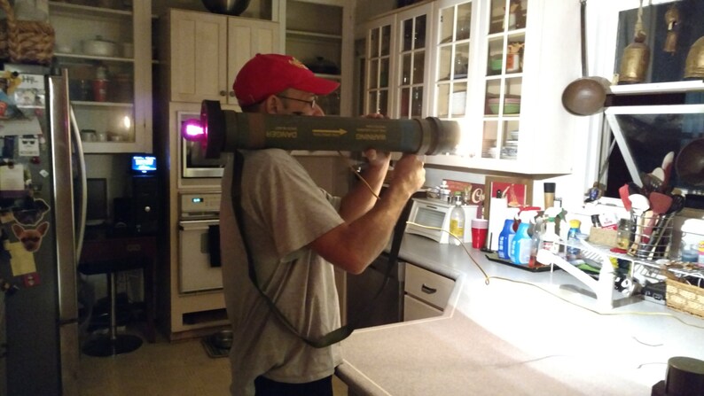 Shoulder-launched Multipurpose Assault Weapon (SMAW) Accent Lamp, Cos ...