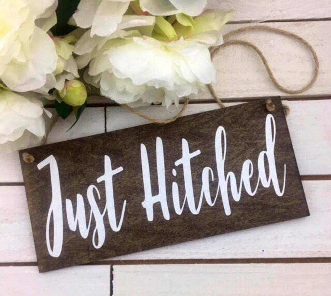 Just Hitched Wedding Sign-wood Wedding Sign-12x 5.5 Sign-rustic Wedding ...