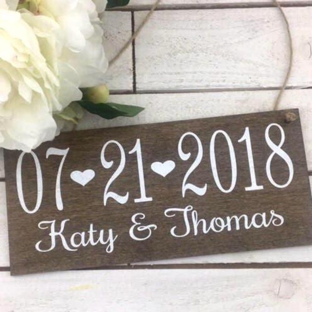 Wedding Date Sign-photography Prop Sign-12"x 5.5 " Rustic Sign-wedding ...